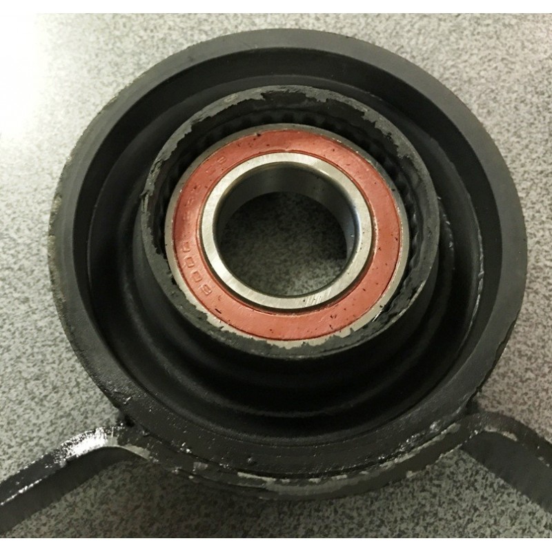 AUDI A6 97-05 Kardāna atbalsts 4A0521101B